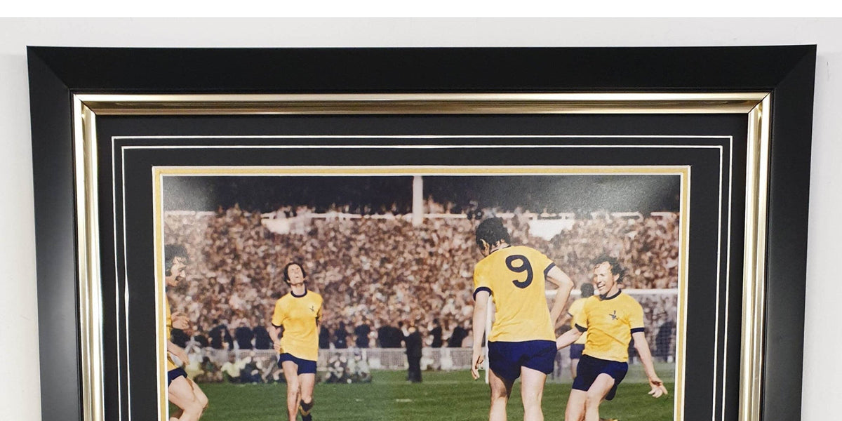 Framed Charlie George Signed Photo – The Invincibles Store